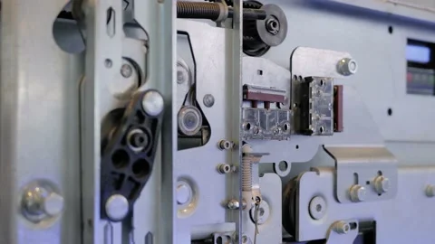 Slow motion: elevator door opening and c... | Stock Video | Pond5