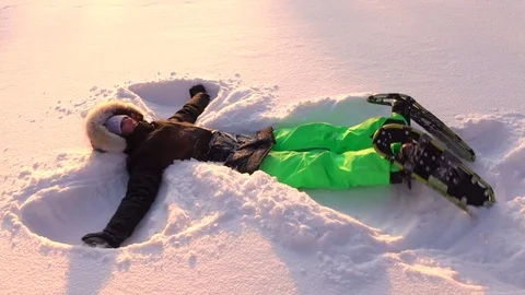 Shimmer Girl Motion Stock Videos – Royalty-Free HD & 4K Videos | Pond5