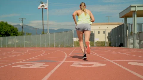 Frau Langsam Ausziehen Stock Videos – Royalty-Free HD & 4K Videos