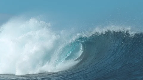 SLOW MOTION: Stunning barrel wave shines... | Stock Video | Pond5