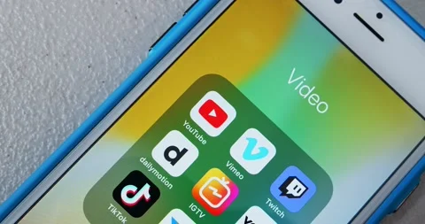 Video Zoom Youtube Stock Videos – Royalty-Free HD & 4K Videos