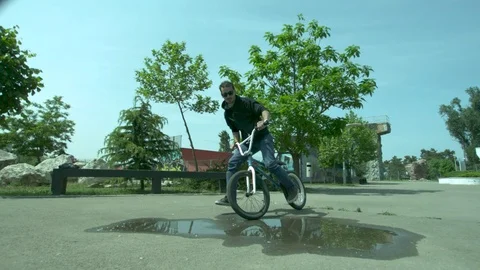 Speedx and Miro Stock Videos – Royalty-Free HD & 4K Videos