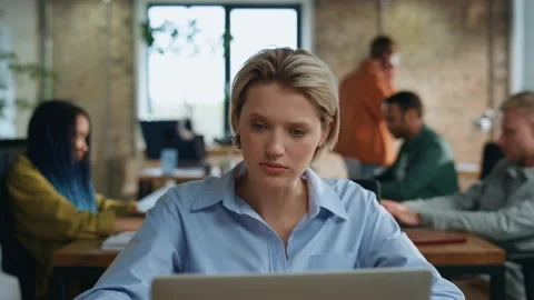 Smart lady boss thinking at business str... | Stock Video | Pond5