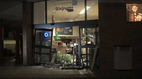 smash and grab glass doors and window sm... | Stock Video | Pond5