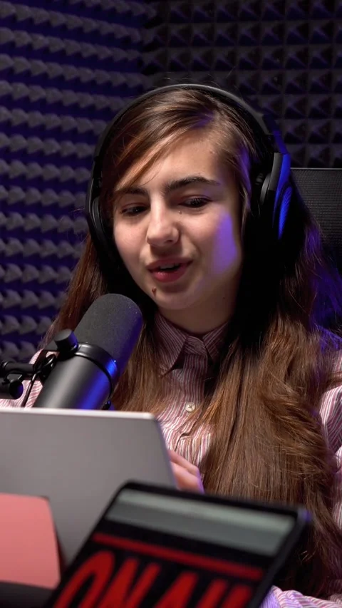 Rodcaster Video Stock Videos – Royalty-Free HD & 4K Videos