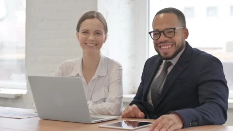 People Smiling Work Stock Videos – Royalty-Free HD & 4K Videos | Pond5