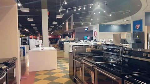 Smooth Steadicam Display of Modern Home ... | Stock Video | Pond5