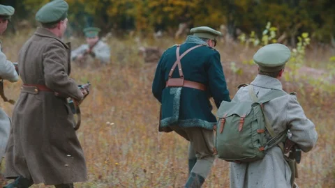 Soldiers running on the battlefield and ... | Stock Video | Pond5