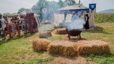 See Something Coming Stock Videos – Royalty-Free HD & 4K Videos