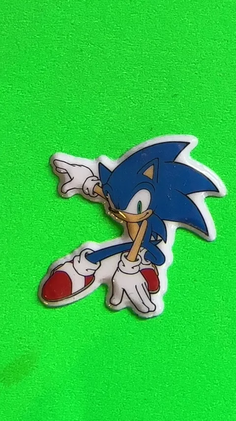 Sonic the Hedgehog Characters on Green S... | Stock Video | Pond5