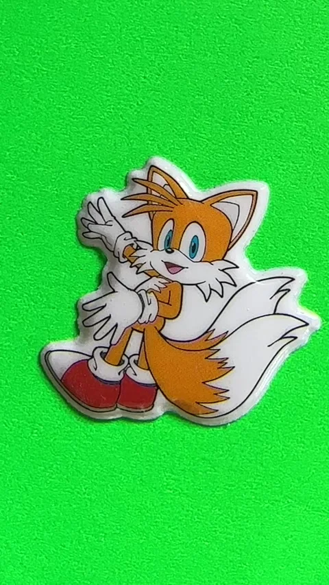 Sonic the Hedgehog Characters on Green S... | Stock Video | Pond5