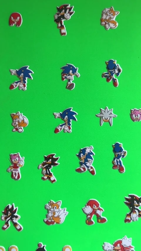 Sonic the Hedgehog Characters on Green S... | Stock Video | Pond5