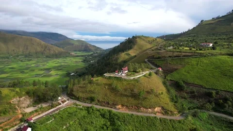 Sopo Guru Tatea Bulan statue as a lineag... | Stock Video | Pond5