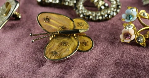 Jewelry Spinning Display Stock Videos – Royalty-Free HD & 4K Videos
