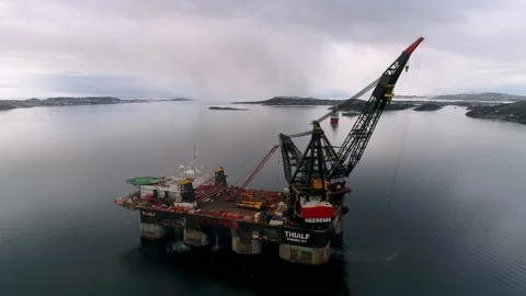 The SSCV Thialf a semi-submersible crane... | Stock Video | Pond5