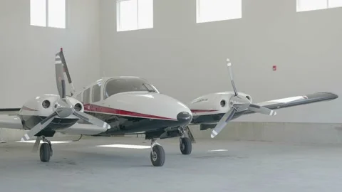 Static Shot of Twin Engine Piper Seneca ... | Stock Video | Pond5
