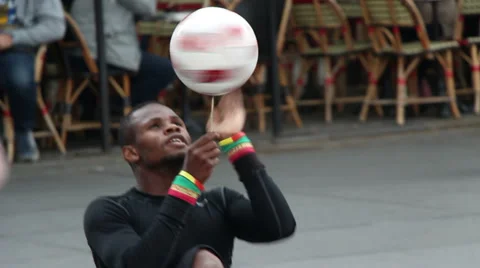 Soccer Street Performer Stock Videos – Royalty-Free HD & 4K Videos | Pond5