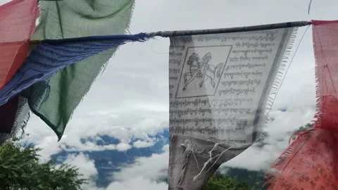 Wind Ta Stock Videos – Royalty-Free HD & 4K Videos