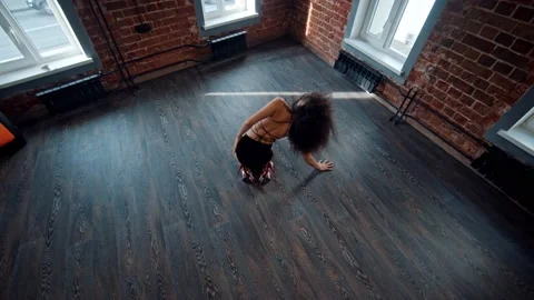 Pc98 Fl Studio Stock Videos – Royalty-Free HD & 4K Videos | Pond5