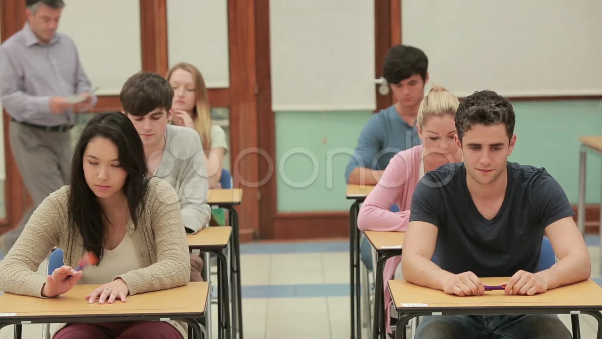 Funny Students In Exam Hall