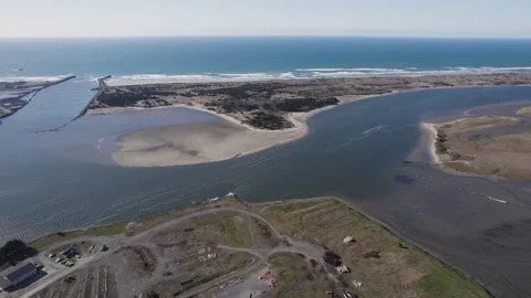 Stunning 4k aerial tilt up Bandon Oregon... | Stock Video | Pond5