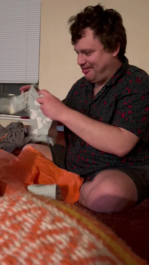 Foiund My Wife Stock Videos – Royalty-Free HD & 4K Videos