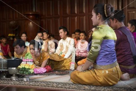 Symbol of Cambodian Buddhism, 30 years after the war Stock Photo #76379300