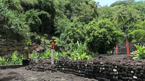 Tahiti figures guard a marae pyramid | Stock Video | Pond5