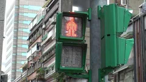 TAIPEI, TAIWAN : TRAFFIC LIGHT (traffic ... | Stock Video | Pond5
