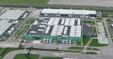 Tech giant operational data center build... | Stock Video | Pond5