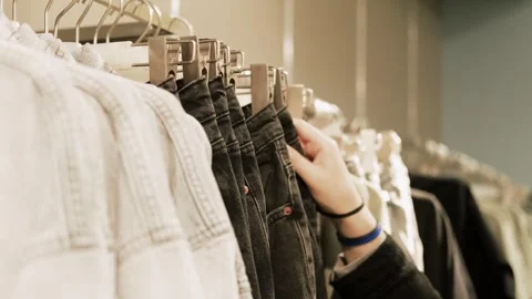 Vtone Near Me Stock Videos – Royalty-Free HD & 4K Videos