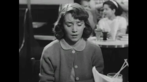 Girls Feel Reels Stock Videos – Royalty-Free HD & 4K Videos | Pond5