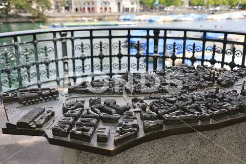 Terrain model of Zurich city shown by river Limmat. ~ Premium Photo #205429469
