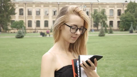 Text Bo Stock Videos – Royalty-Free HD & 4K Videos