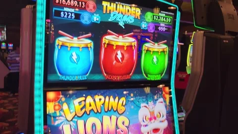 Thunder Drums Slot Machine Casino Game | Stock Video | Pond5
