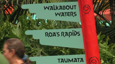 Tilting-up to Waterpark Directional Sign... | Stock Video | Pond5