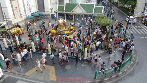 Local Foreigner Stock Videos – Royalty-Free HD & 4K Videos | Pond5