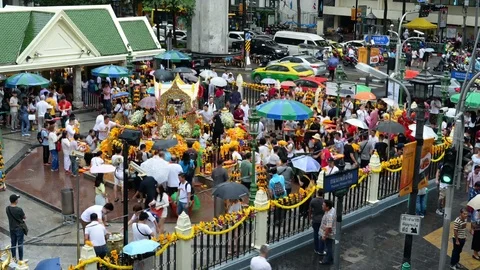 Local Foreigner Stock Videos – Royalty-Free HD & 4K Videos | Pond5