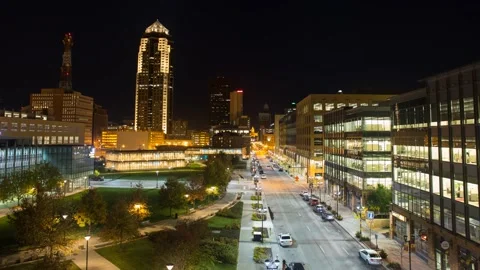 Dusk Des Moines Stock Footage ~ Royalty Free Stock Videos | Pond5