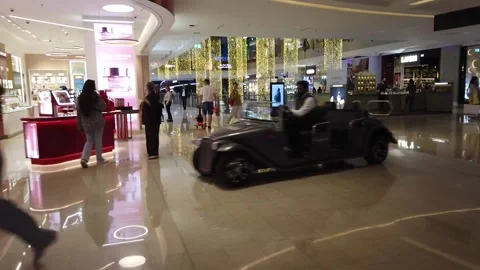 Video Shopper Stock Videos – Royalty-Free HD & 4K Videos | Pond5