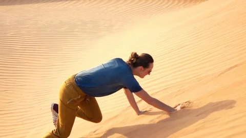 Exhausted Desert Crawl Stock Videos – Royalty-Free HD & 4K Videos