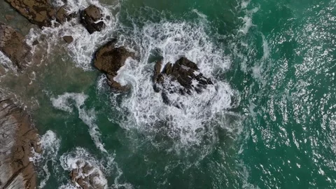 Top-down shot overhead waves crashing ov... | Stock Video | Pond5