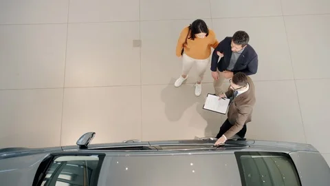 Girl Be Guy Stock Videos – Royalty-Free HD & 4K Videos | Pond5