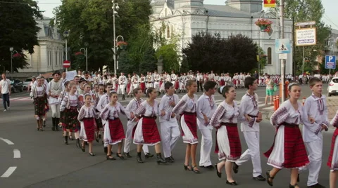 Traditional costumes parade at the Inter... | Stock Video | Pond5