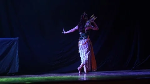 Actresses On Stage Stock Videos – Royalty-Free HD & 4K Videos | Page 13