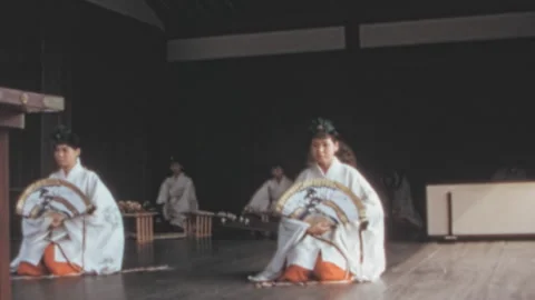 Fan Dance Janpanese Stock Videos – Royalty-Free HD & 4K Videos | Pond5