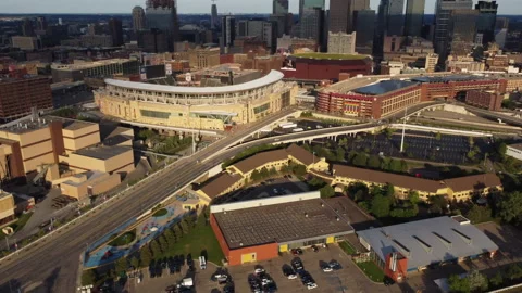 Hotels Minneapolis Minnesota Stock Videos – Royalty-Free HD & 4K Videos