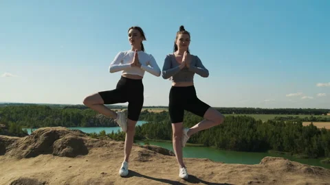 Women Tops Beach Stock Videos – Royalty-Free HD & 4K Videos | Pond5