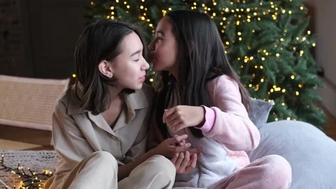 Ear For Share Stock Videos – Royalty-Free HD & 4K Videos