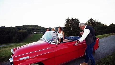 2 Couples Getting Stock Videos – Royalty-Free HD & 4K Videos